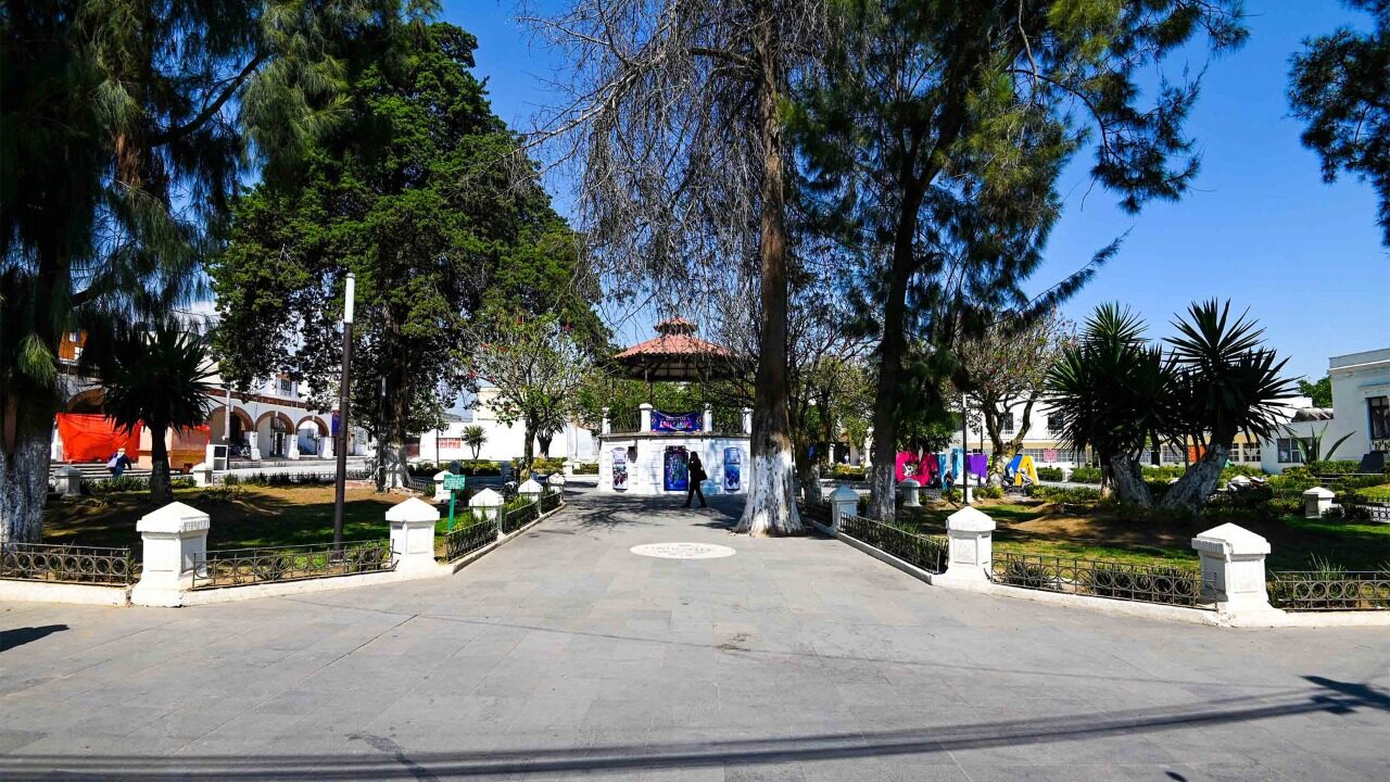 MODERNIZAN LA PLAZA DEL MARIACHI EN CALIMAYA – Poder Edomex