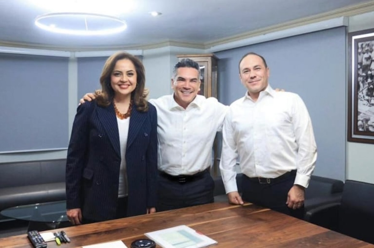 ANA LILIA RENUNCIÓ AL PRI; FOURNIER, RUIZ, SÁNCHEZ Y LAURA BARRERA PARA ...